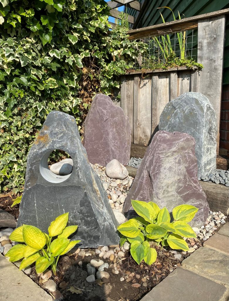 Slate Monoliths & Hololiths - Kings Landscaping